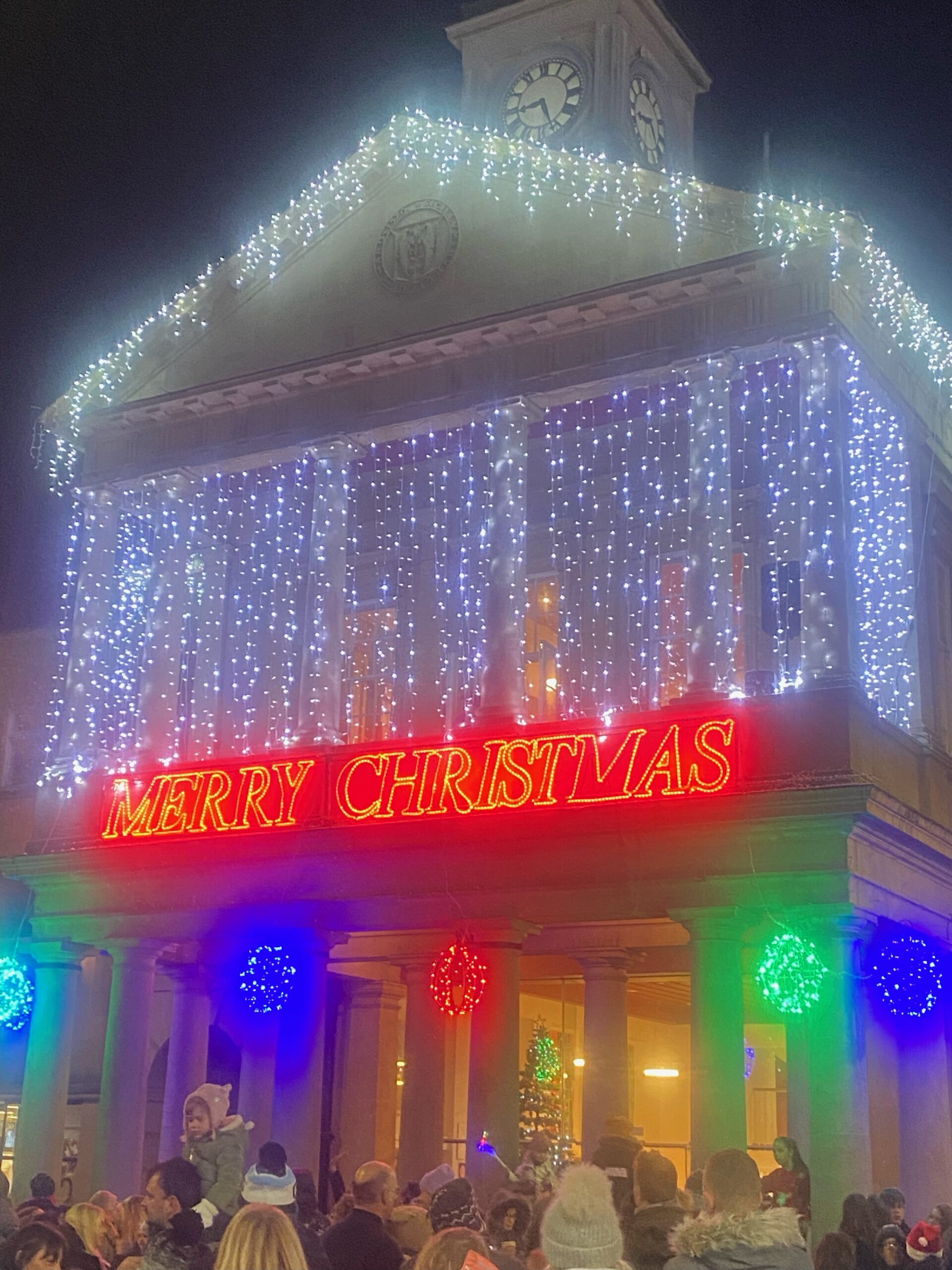 Chard Christmas Lights Switch On - Chard Town Council